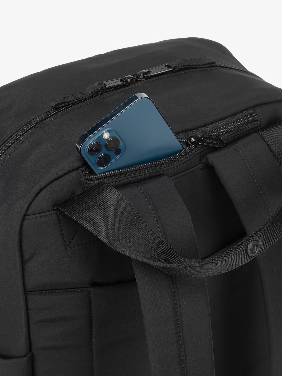 Connect Laptop Backpack in Black | CALPAK