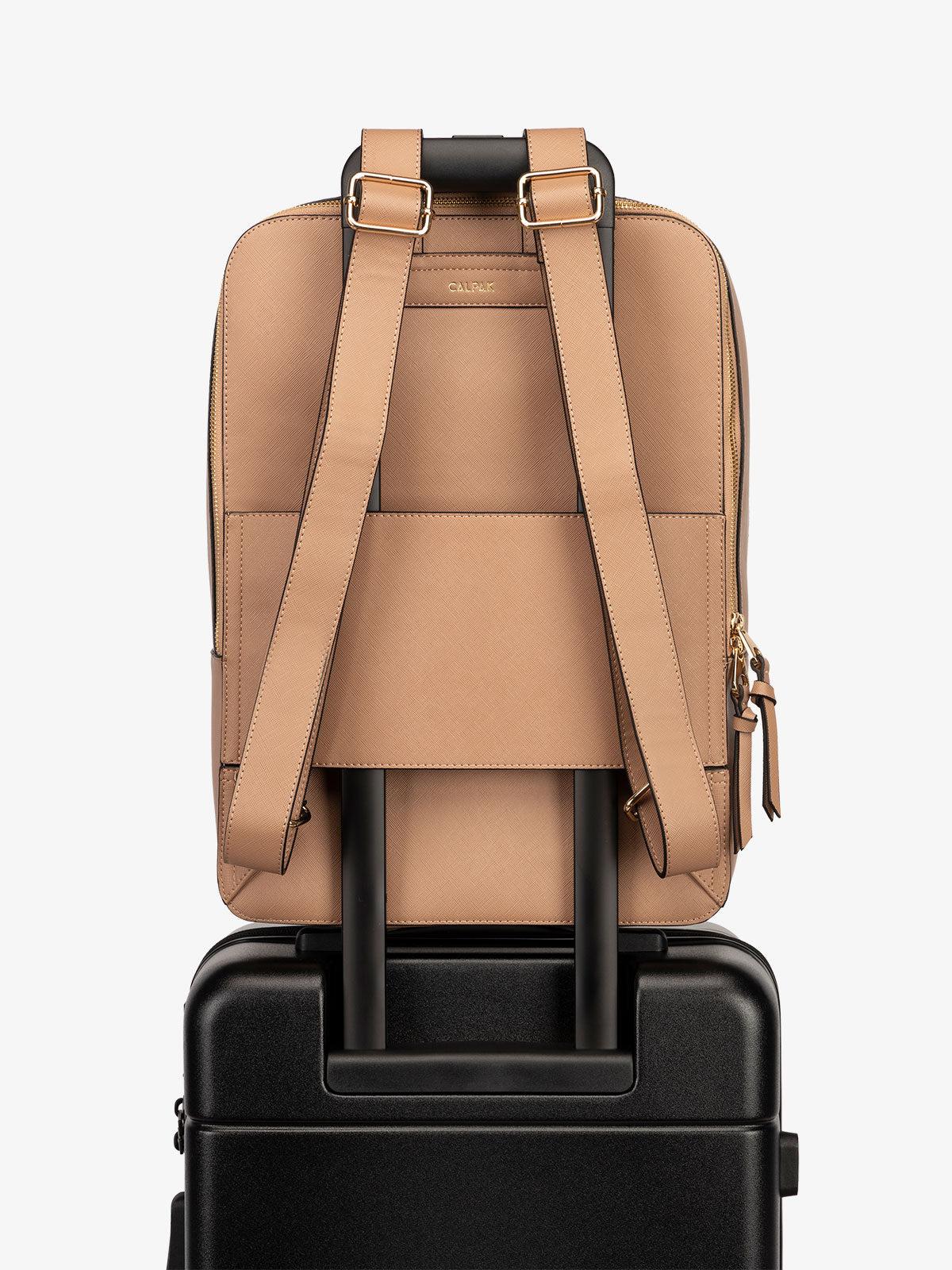 Kaya 17 inch Laptop Backpack | CALPAK