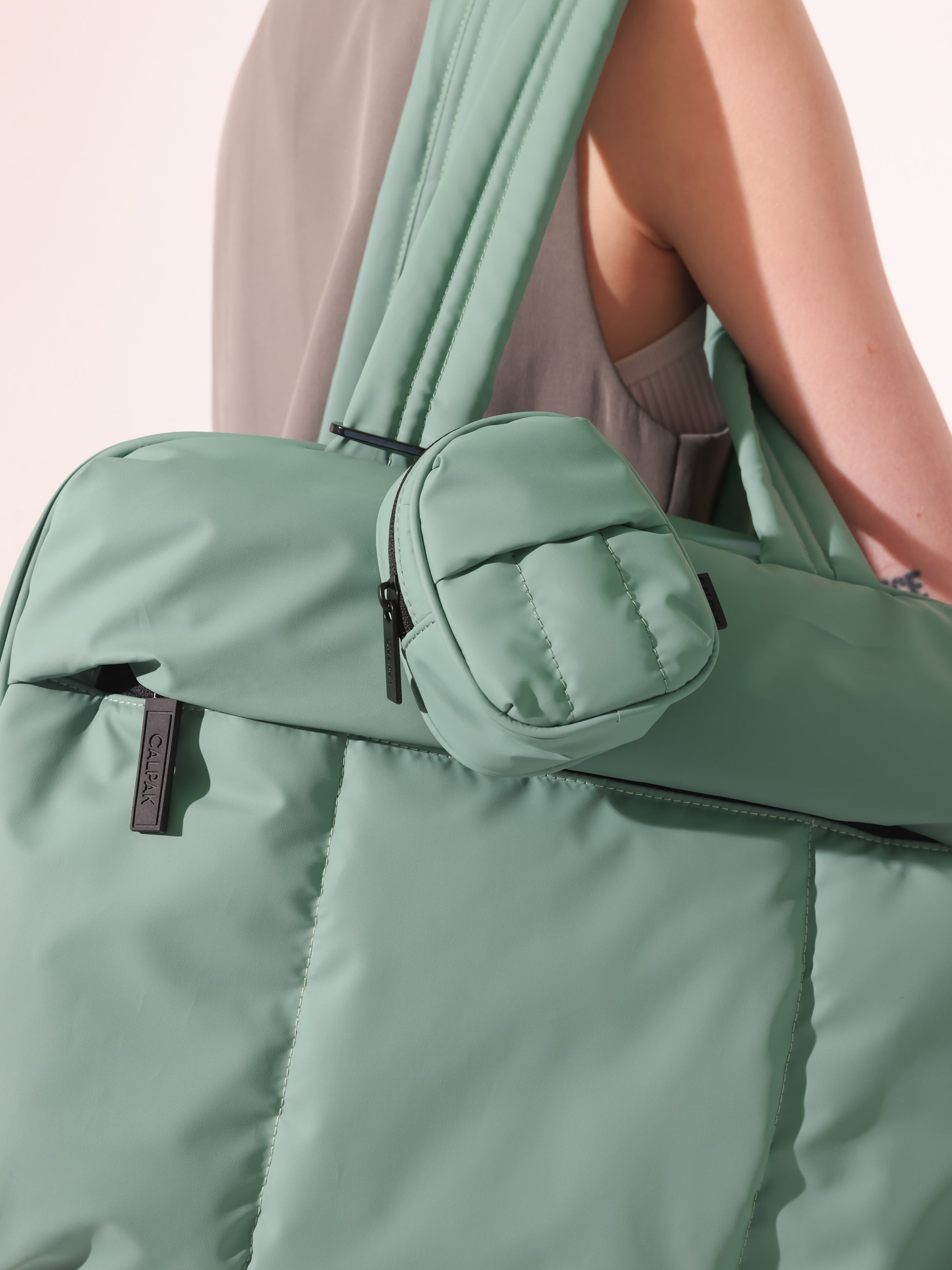 Luka Mini Duffel | CALPAK