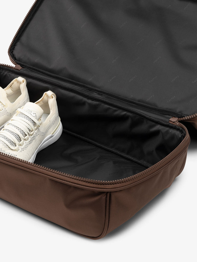 Stevyn Duffel Bag with Shoe Compartment | CALPAK