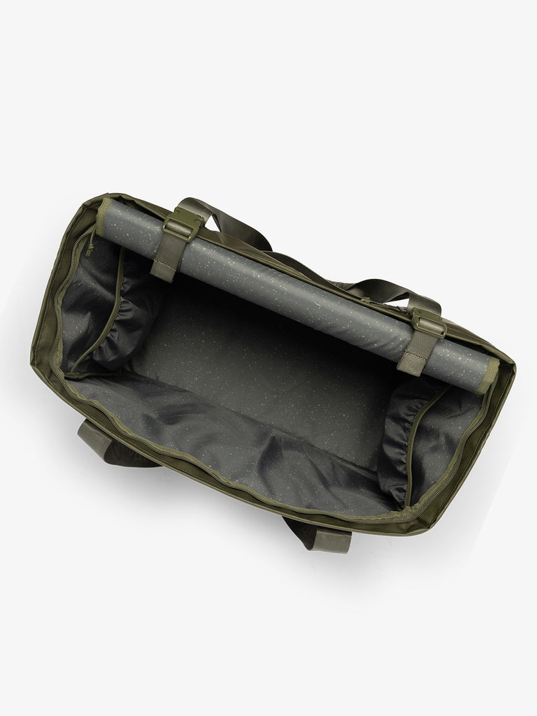 Terra 35L Water Resistant Zip Tote Bag in Pine | CALPAK